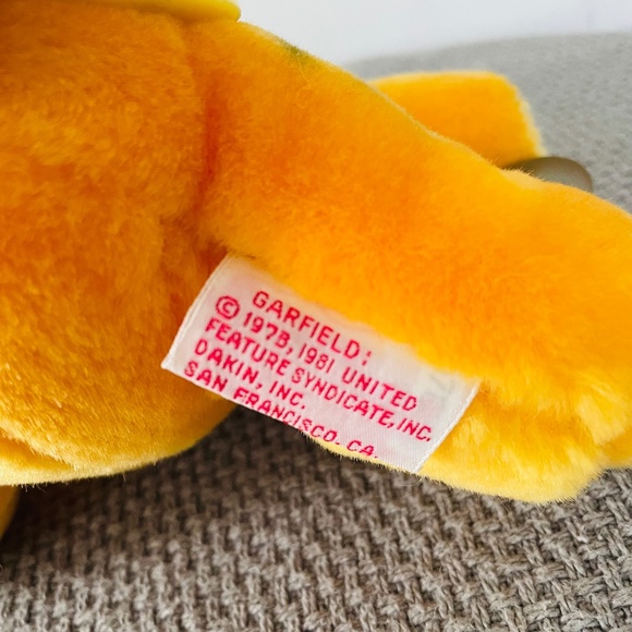 Dakin | Toys | Vintage Garfield Window Cling Plush Attack Cat Dakin 981 ...